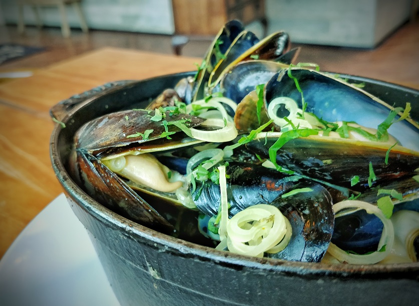 Cafe Linnea (Dinner) – Let's Eat YEG