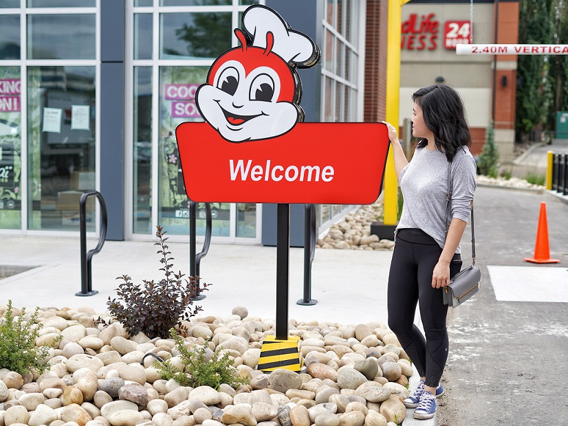 Jollibee Edmonton – Let's Eat YEG